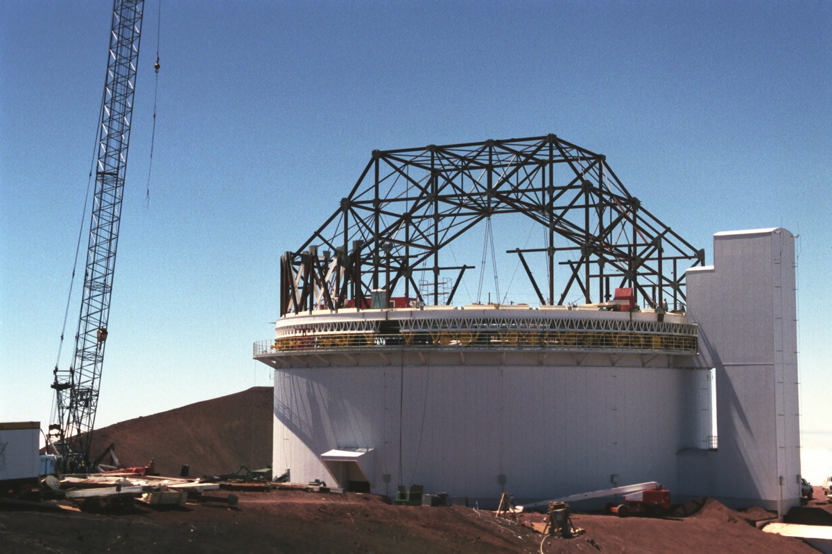 the iron structure of the upper moving part of the